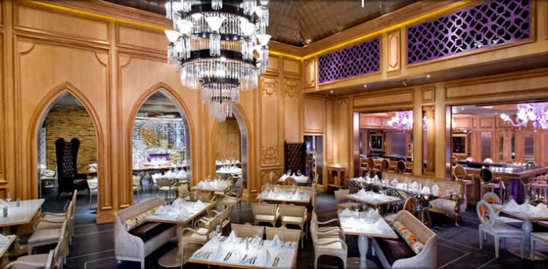 Miami Beach Restaurants - AMG Realty